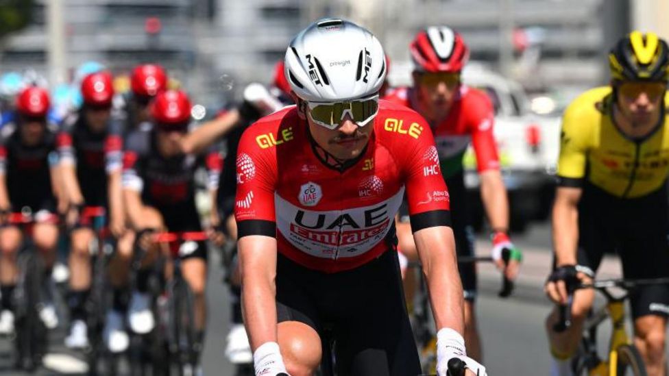 Jay Vine: Australian cyclist to return to 'gentle' training after crash ...