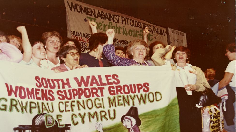 Streic y Glowyr: Atgofion menywod y cyfnod - BBC Cymru Fyw