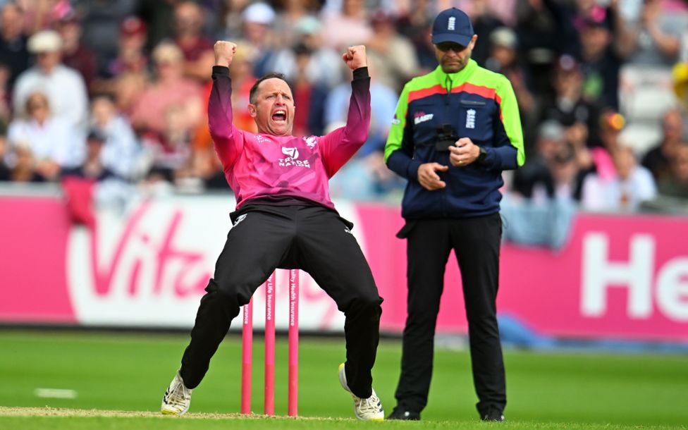 T20 Blast: Durham beat North leaders Lancs as Somerset top South - BBC ...