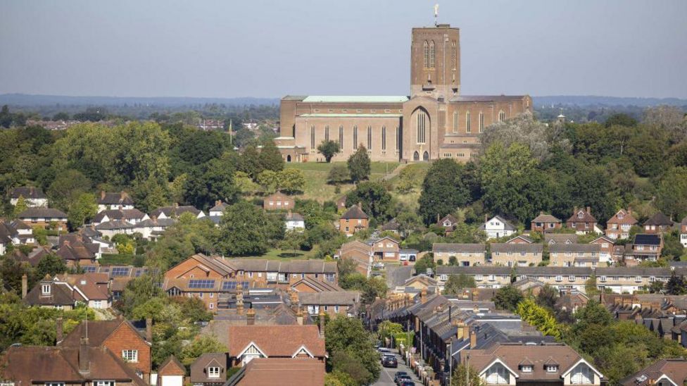 Guildford: New round of funding for community projects - BBC News