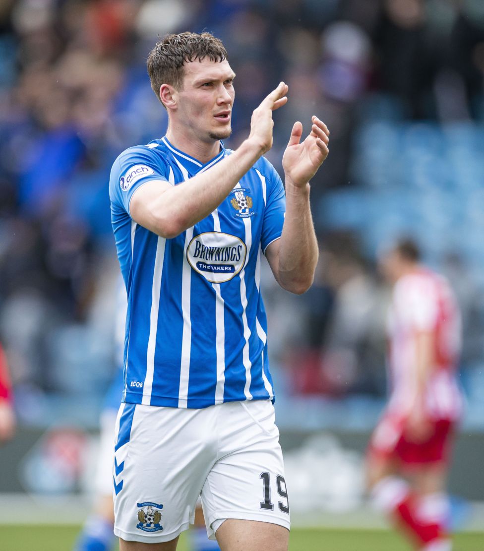 Wright extends Killie stay with new two-year deal - BBC Sport