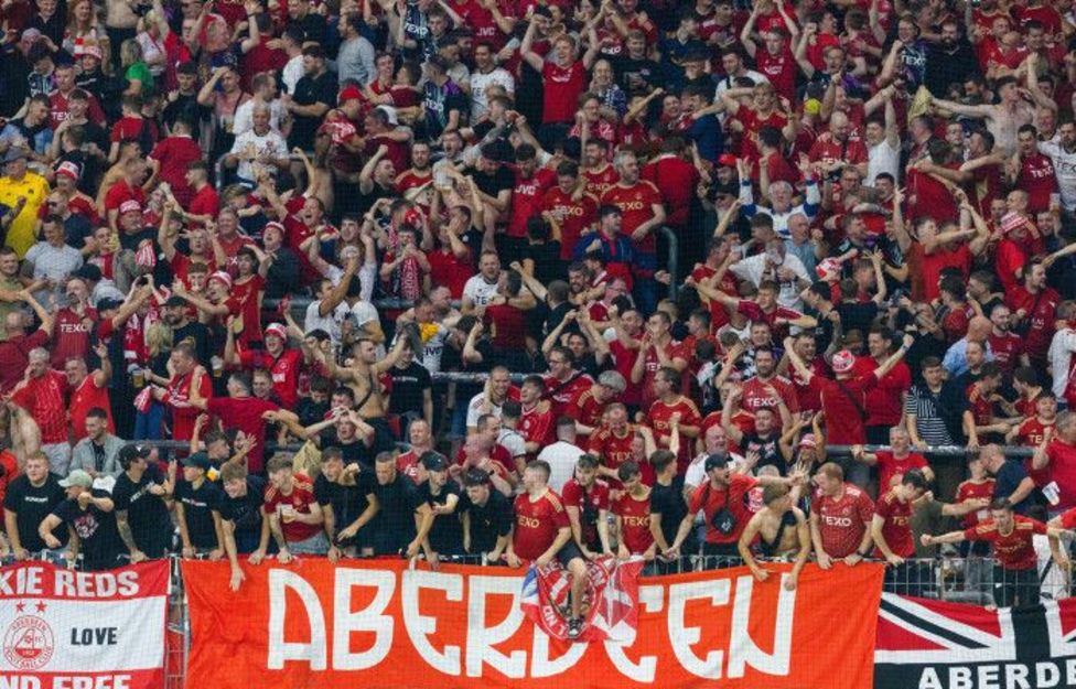 Abderdeen fans warned use of pyro could lead to stadium bans - BBC Sport