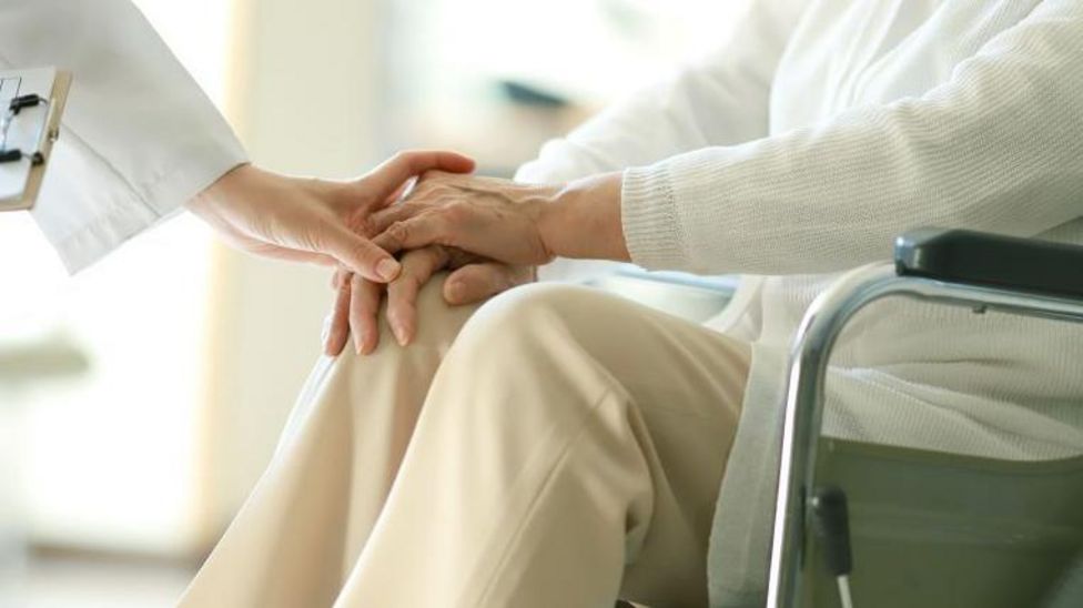 Aberdeen hospital patients getting hand bells 'an increased risk' - BBC ...