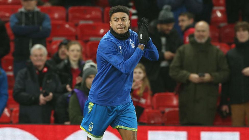 'I got in my car and started crying' - Lingard on Man Utd exit - BBC Sport