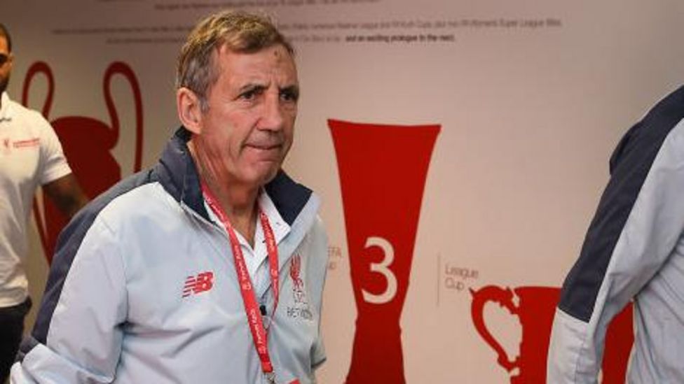 Liverpool legend Kennedy caught up in 'chaos' in Paris - BBC Sport