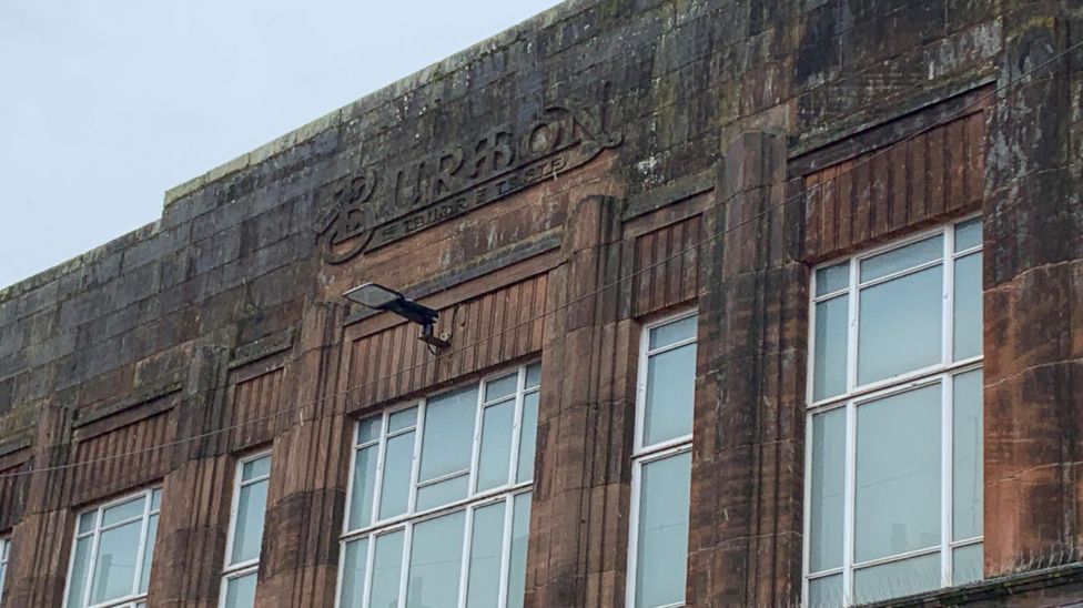 Old Dumfries Burton building set for new life - BBC News