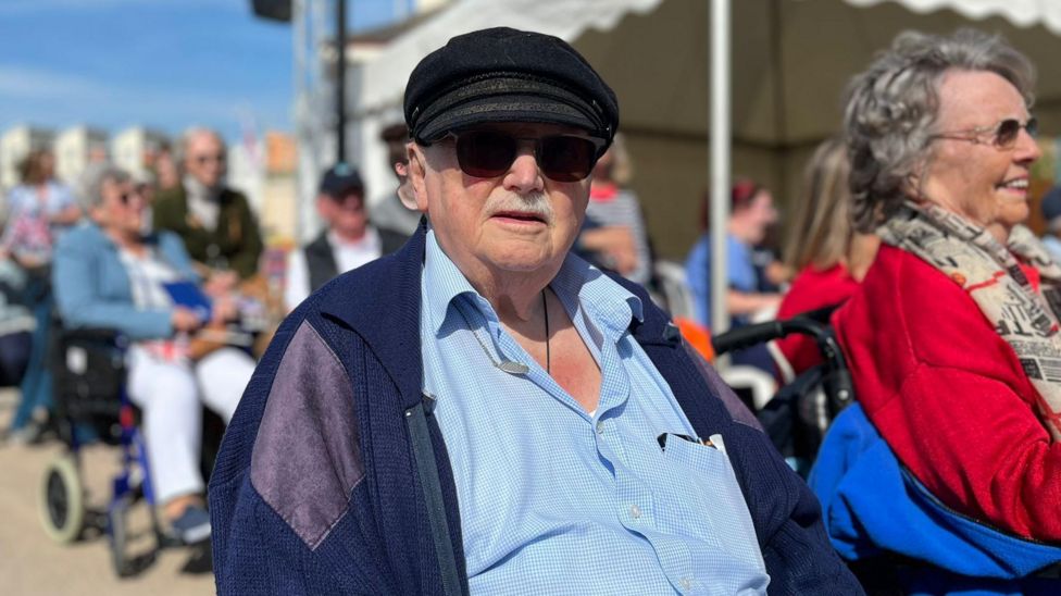 Jersey celebrates 79th anniversary of Liberation Day - BBC News