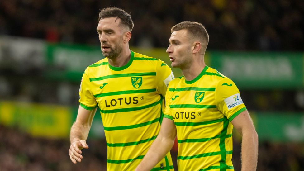 Who should be the Norwich City centre back pairing? - BBC Sport