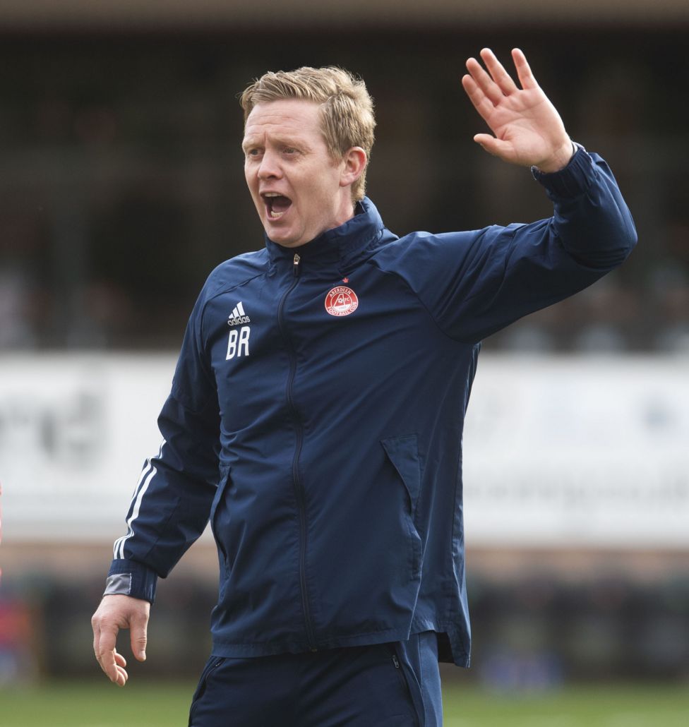 'Momentum, high standards & energy' - why Robson was kept on - BBC Sport