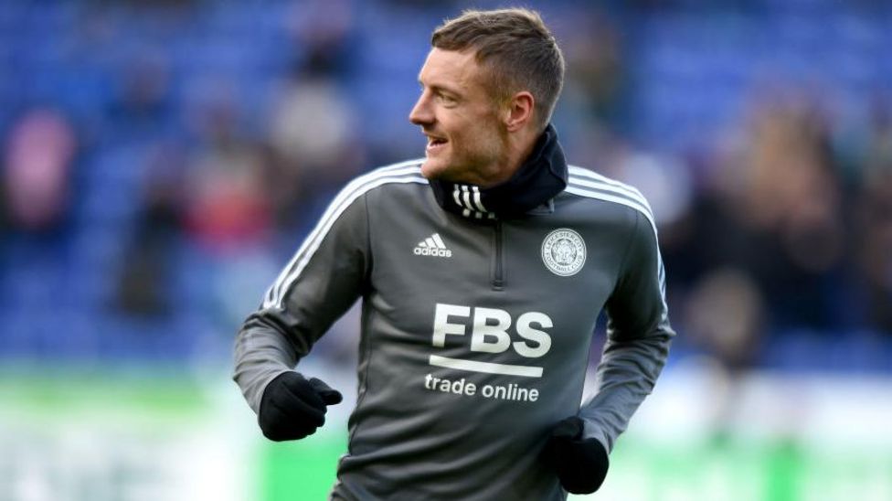 Leicester: 'Legend' Vardy available again for the Foxes - BBC Sport