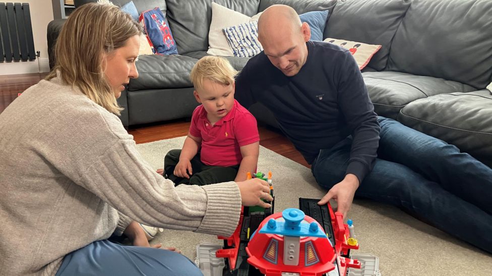 Your Voice, Your Vote: Rehabilitating Reuben, 3, after stroke - BBC News