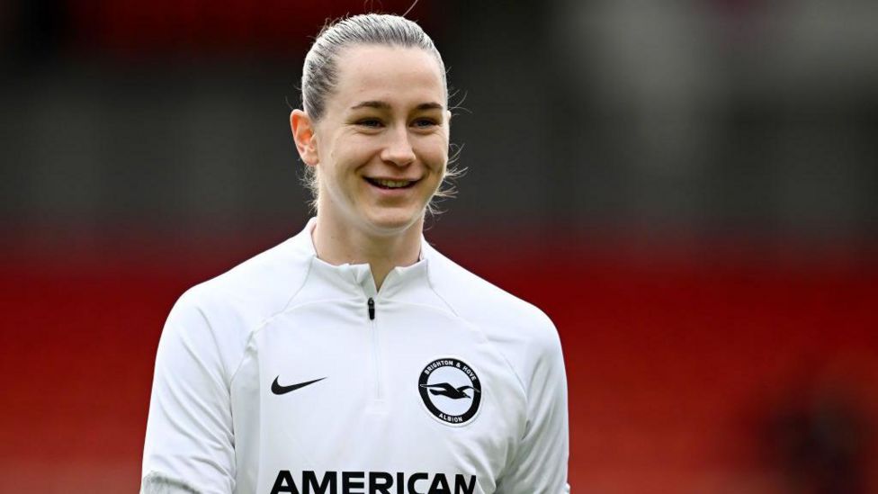 Elisabeth Terland: Man Utd hopeful of signing Brighton forward on free ...