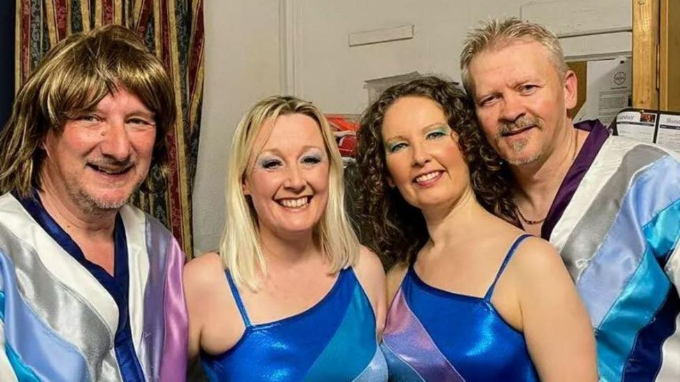 Alsager Abba tribute act to take a chance on new Benny - BBC News