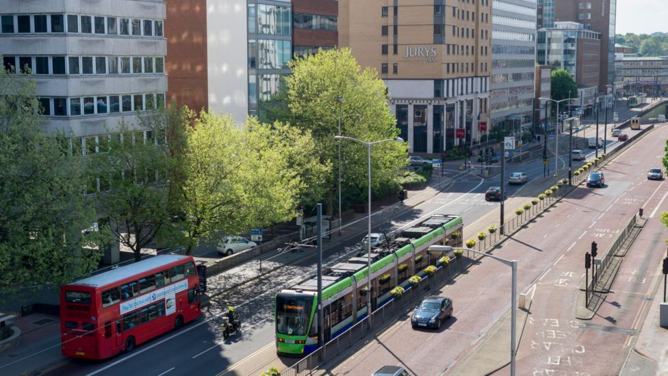 Croydon trams damaged by unknown debris on track - BBC News