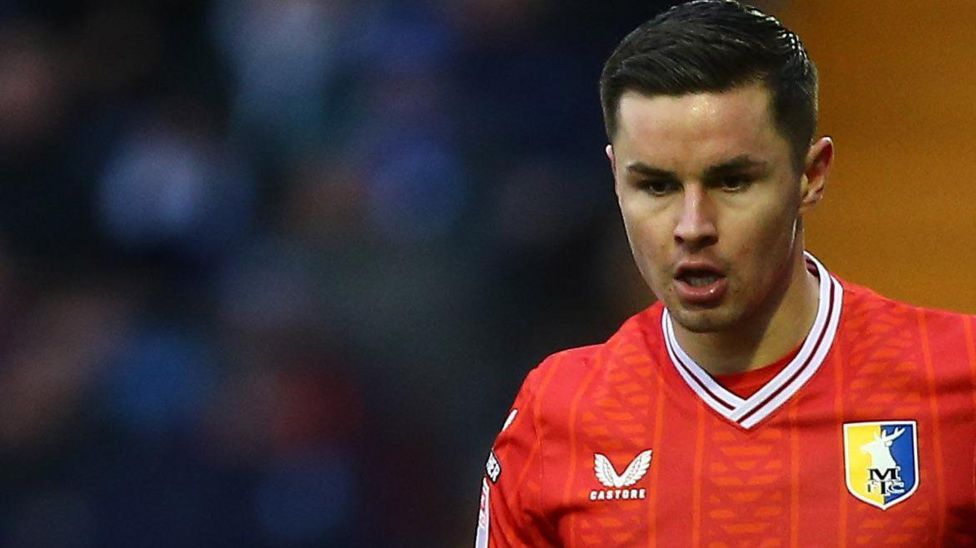 Callum Johnson: Defender joins Bradford City after leaving Mansfield ...