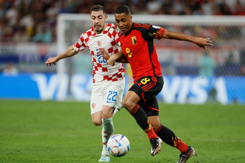 C﻿roatia progress into Last 16; Canada crash out - BBC Sport