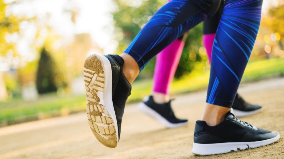 Road closures warning as Wythall and Hollywood Fun Run returns - BBC News