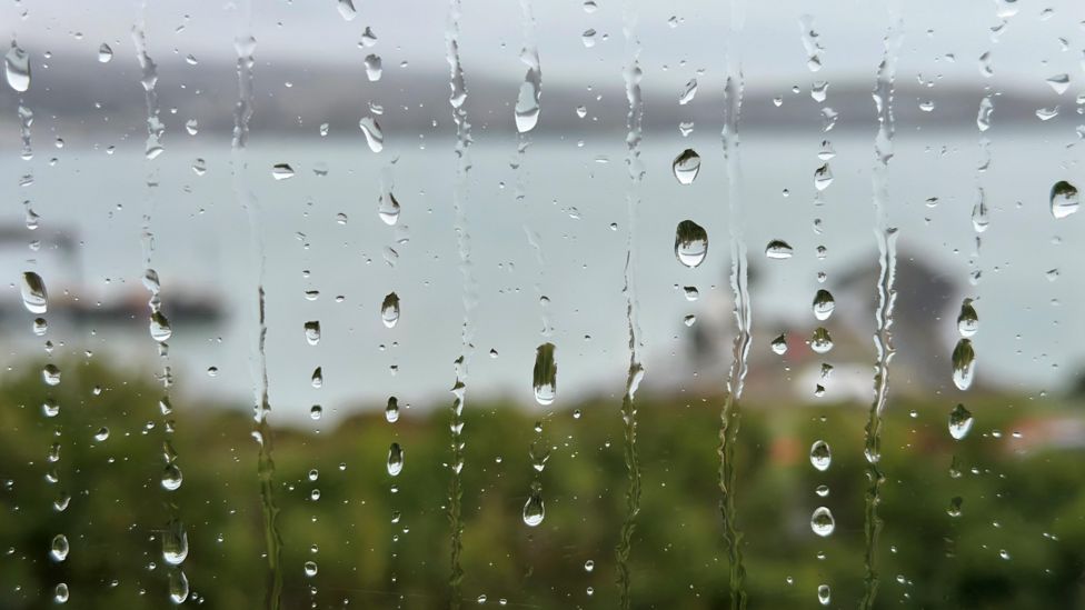 Heavy rainfall causes Manx travel disruption and sets April record ...