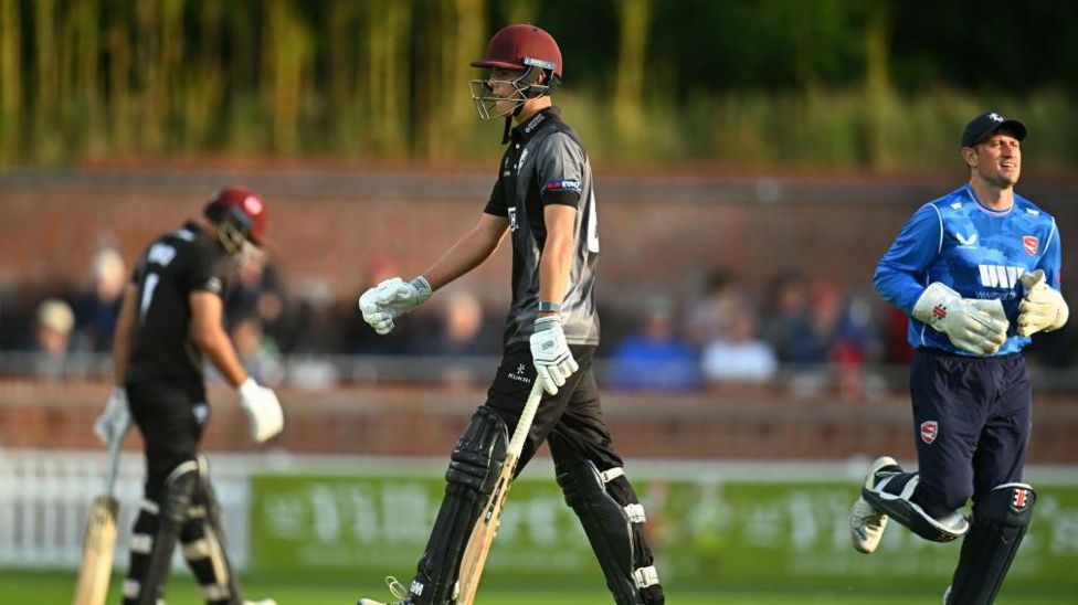One-Day Cup: Bears win again as Notts, Hants & Somerset also win - BBC ...