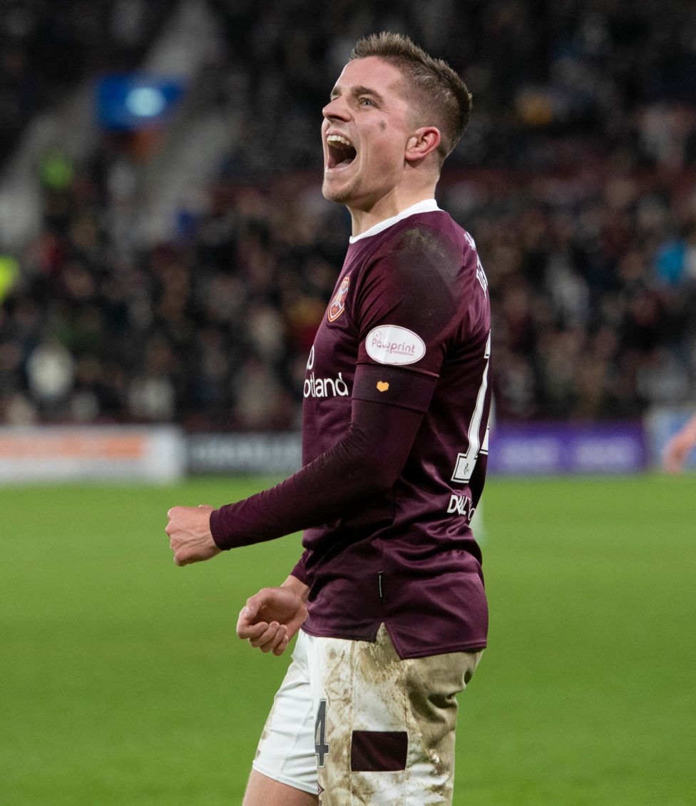 Devlin seeks Hearts improvement despite five-star show - BBC Sport