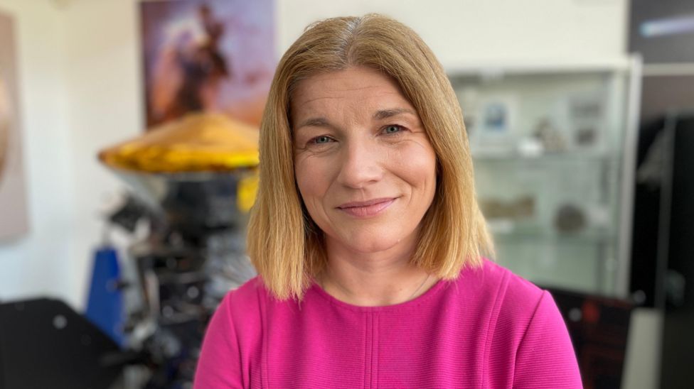 Preventing space contamination 'has never been more important' - BBC News