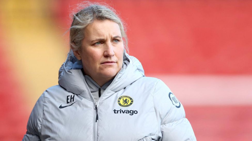 Chelsea: Nevin 'surprised' and backs Hayes to replace Tuchel - BBC Sport