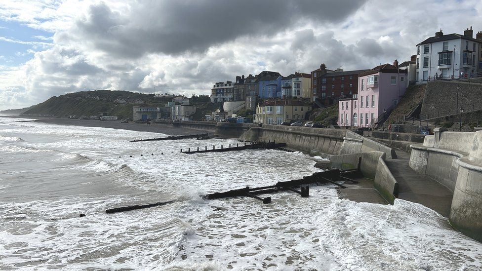 How are sea defences for Cromer and Mundesley progressing? - BBC News