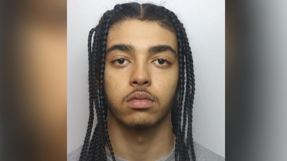 Slough stabbing victim made knife crime plea months before death - BBC News