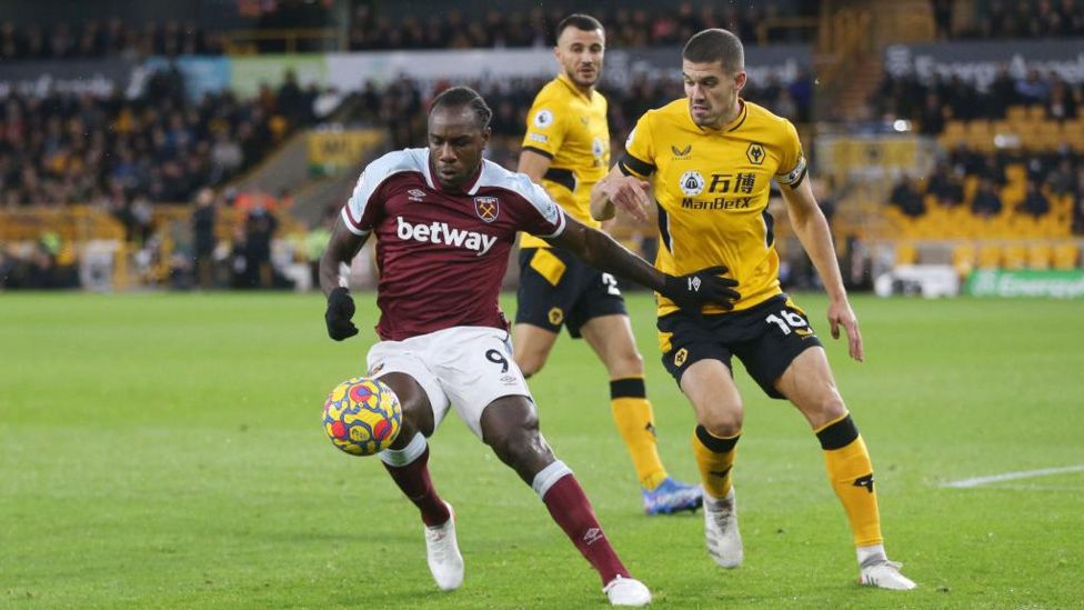 Wolves 1-0 West Ham: The pick of the stats - BBC Sport