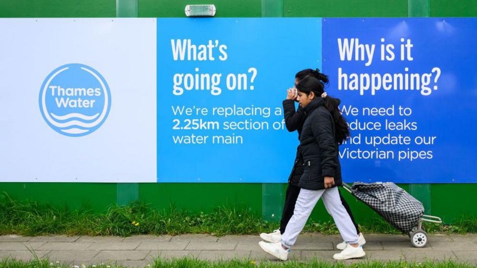 Can troubled Thames Water avoid collapse? - BBC