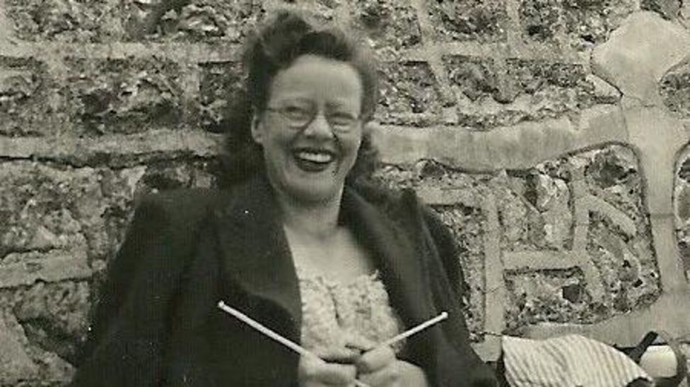 Brighton: Family of missing woman wait years for court ruling - BBC News
