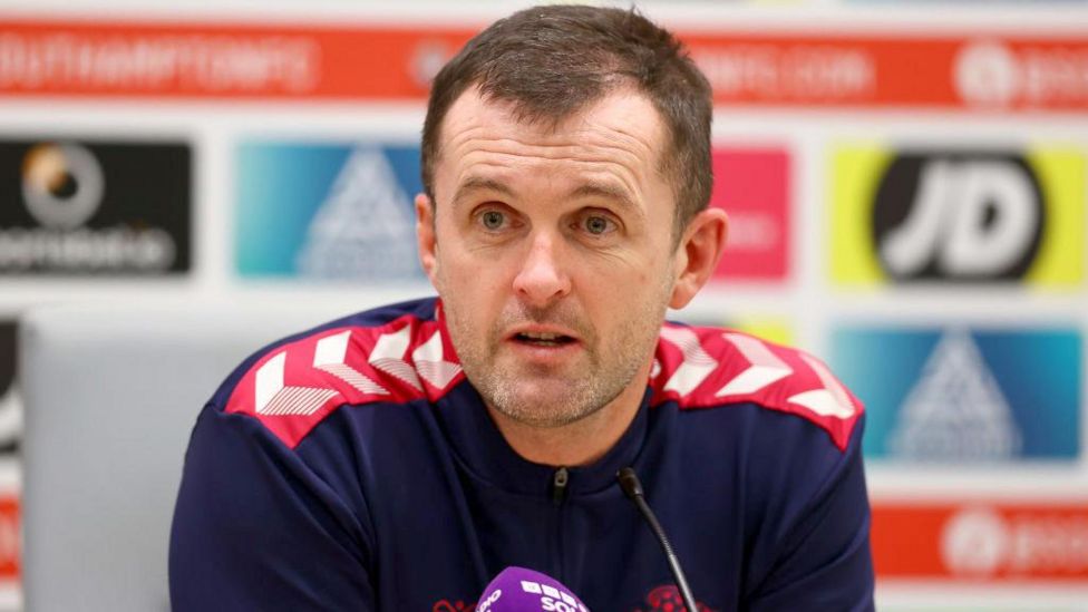 Southampton: Jones 'insanely confident' in improvement - BBC Sport