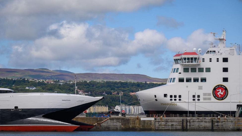 Unused Manx ferry capacity should be targeted, minister says - BBC News