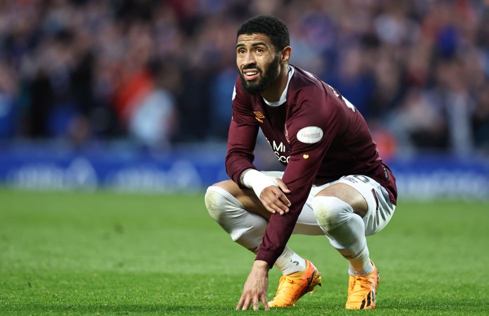 'One of my toughest decisions' - Ginnelly on leaving Hearts - BBC Sport