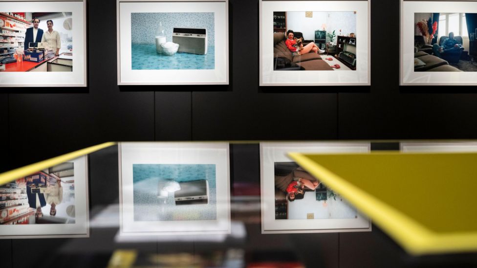 Working class communities exhibition on show in Coventry - BBC News