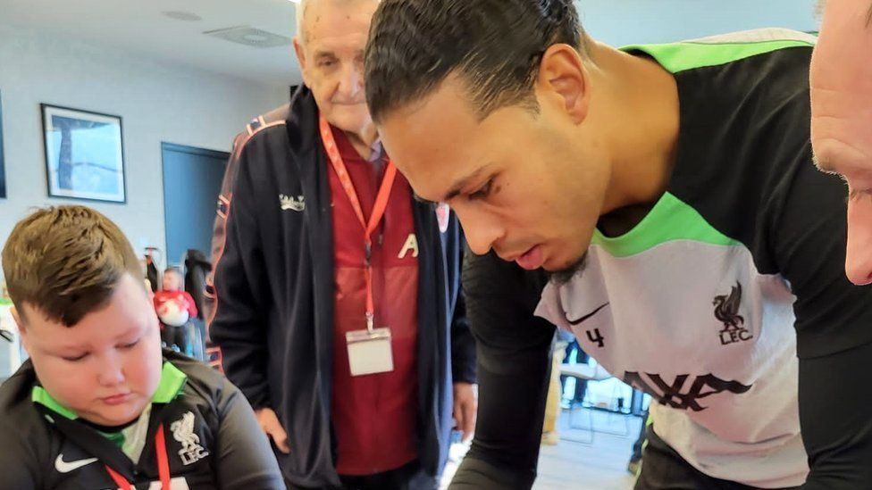 Monaghan boy Dáire Gorman 'on cloud nine' after LFC Christmas video ...