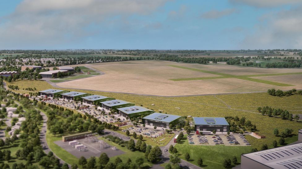 Bicester: Business park set for former RAF base site - BBC News