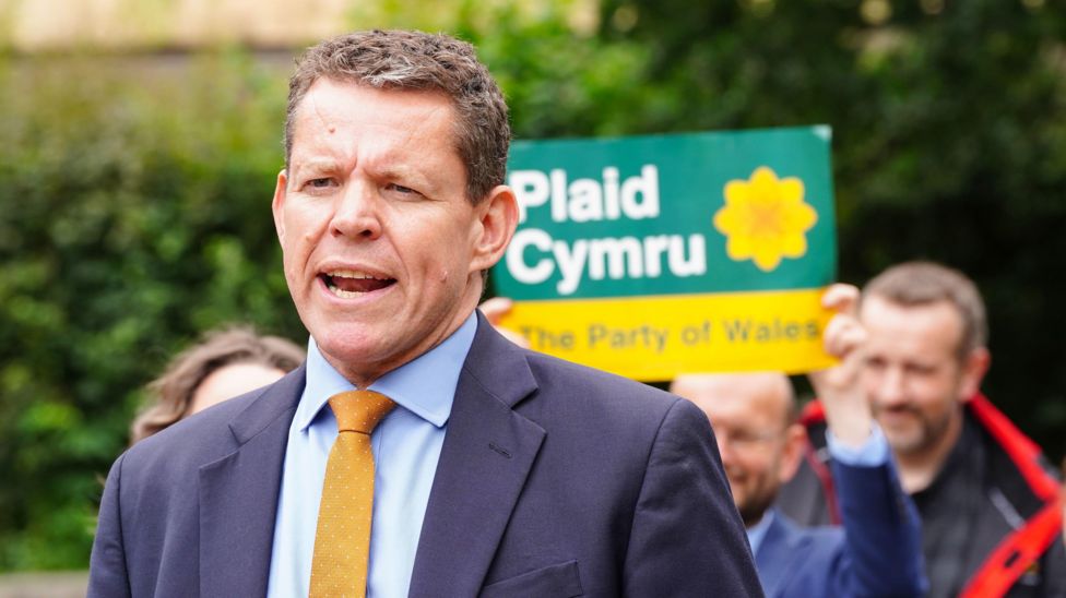 Welsh First Minister Vaughan Gething has resigned - BBC Newsround