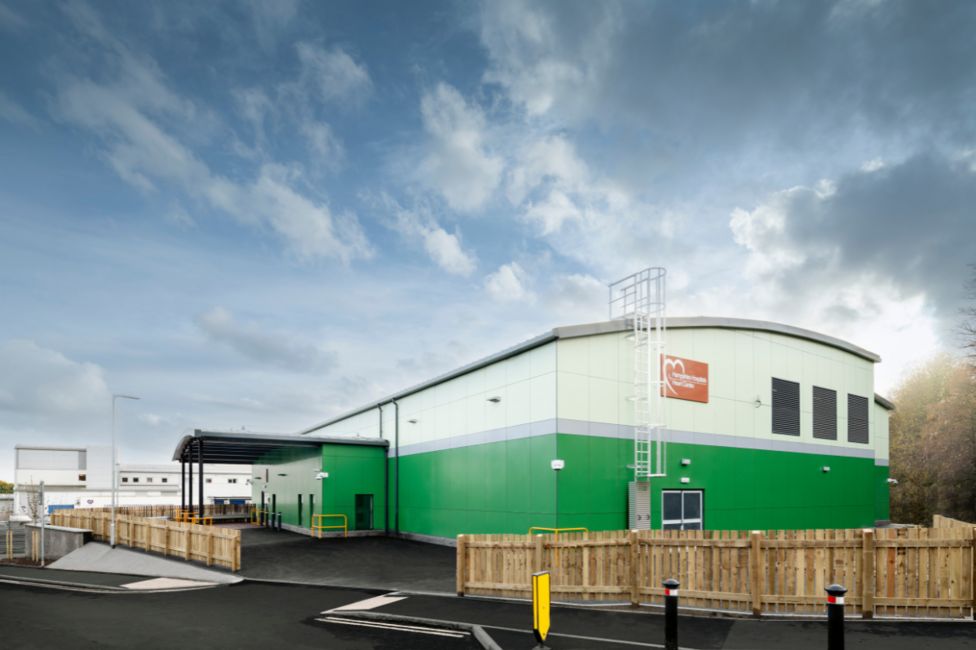 Heart centre opens at Basingstoke and North Hampshire Hospital - BBC News