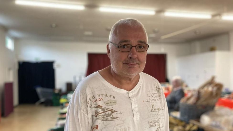 What will a new Daventry MP do for carers? - BBC News