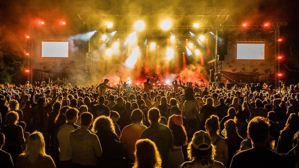 Belladrum Tartan Heart Festival unveils new green initiatives - BBC News