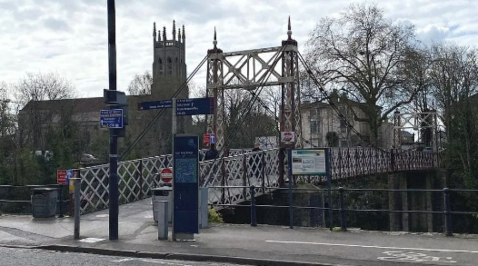 Why do Bristol's bridges take so long to repair? - BBC News