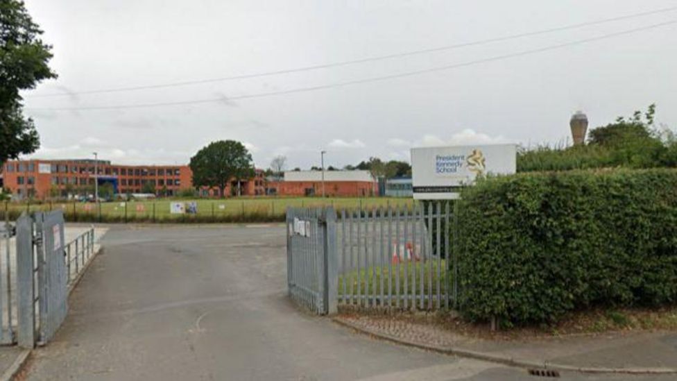 Derelict Coventry sports building with asbestos to be torn down - BBC News