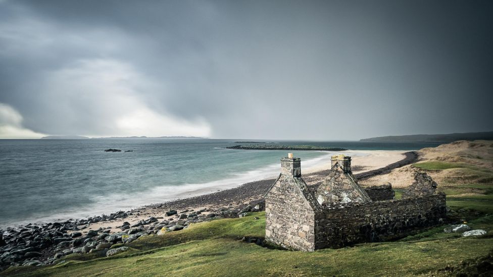 Scottish Landscape Photographer of the Year announced - BBC News