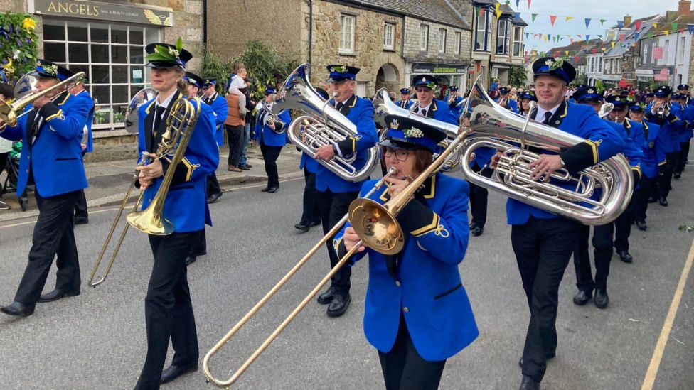 Helston celebrates Flora Day in fine style with dancing and music - BBC ...