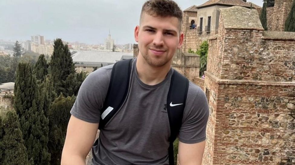 Family pays tribute to man killed in Falmouth motorbike crash - BBC News