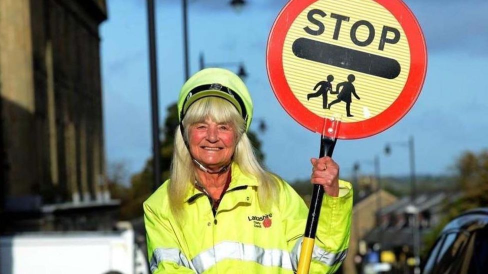 Longridge lollipop lady's 55-year career honoured by council - BBC News