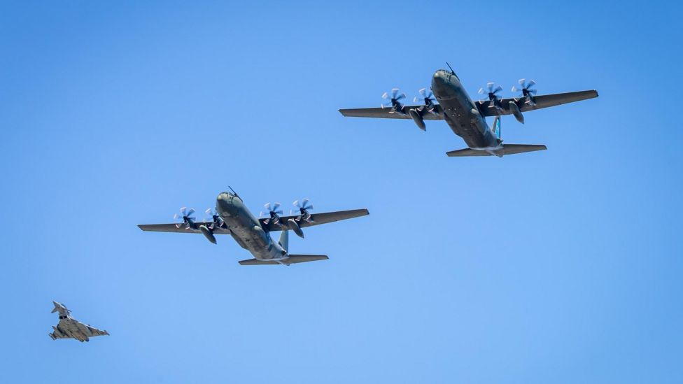 In pictures: Hercules retirement flypast - BBC News