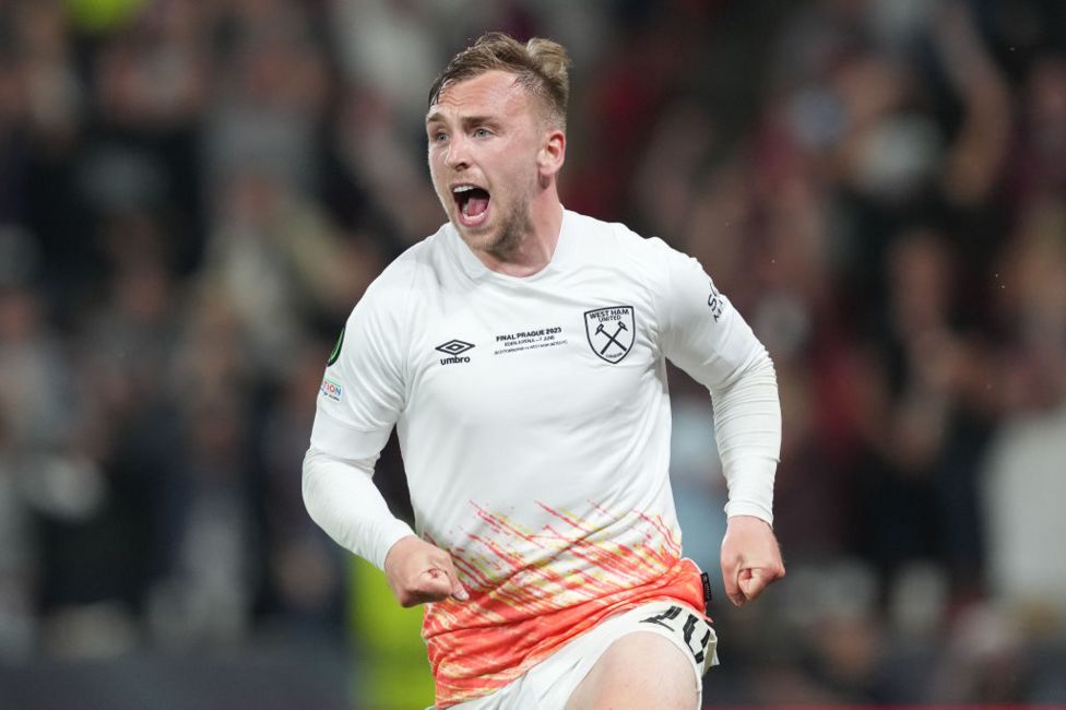 West Ham: 'We had a dream' - Bowen - BBC Sport