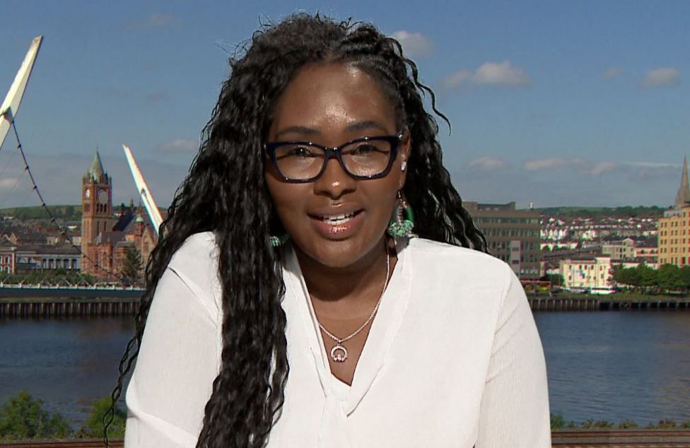 Derry: Man bailed after arrest over Seenoi-Barr online threats - BBC News